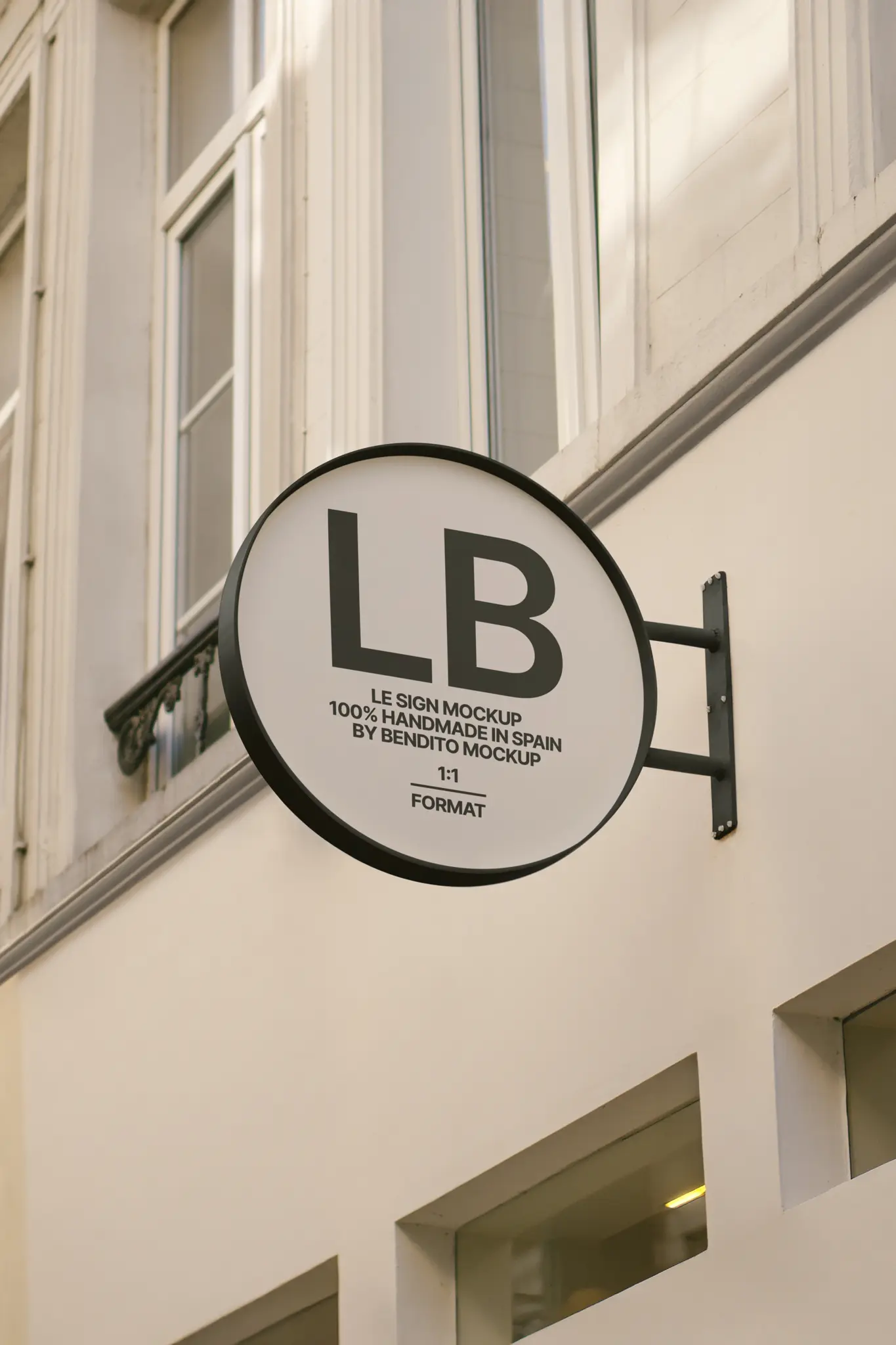 LB25 W01 Le Sign 03 Mockup - Bendito Mockup